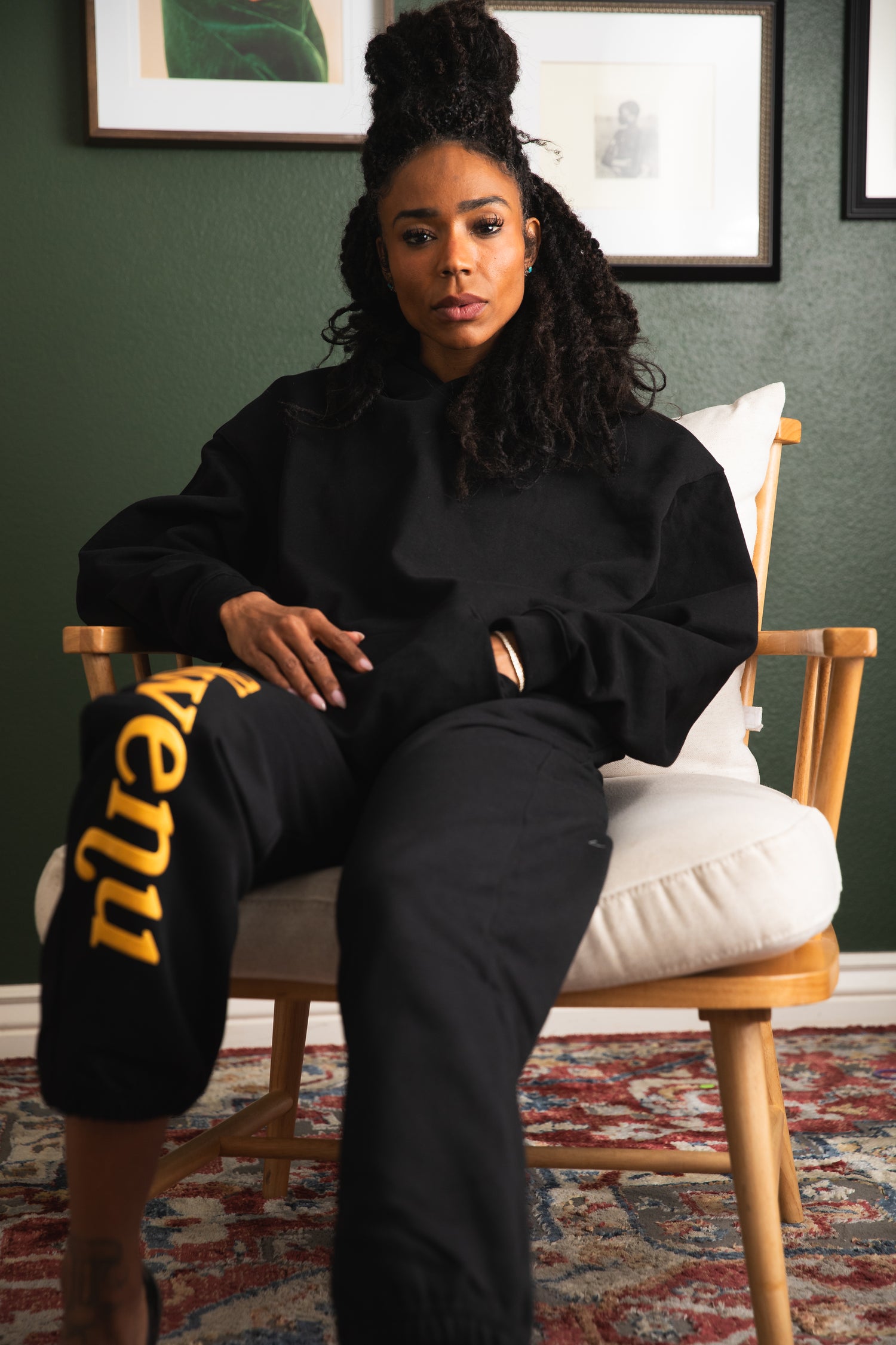 Kwenu – HOUSE OF EEBO